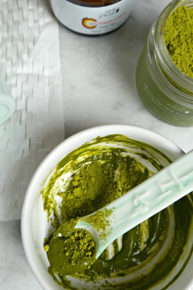 Powdered Skin Care Review by 100 Percent Pure - Jenni Raincloud